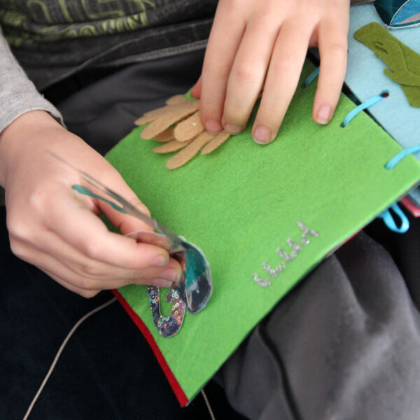 Sensory Haggadah Template – Shop Moms & Crafters