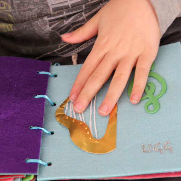 Sensory Haggadah Template – Shop Moms & Crafters